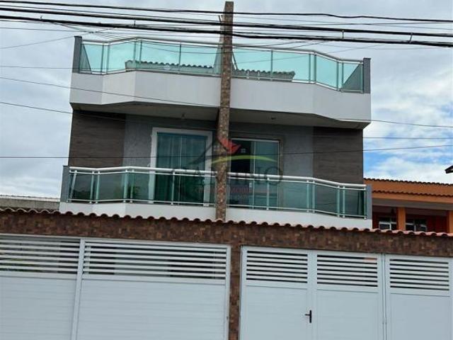CASA SOBREPOSTA BAIXA À VENDA – OBRA EM FASE FINAL