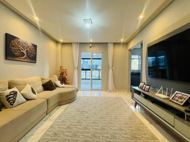 Casa sobreposta de condomínio PORTEIRA FECHADA com 2 dormitórios à venda, 88 m² por R$ 560.000 Oci