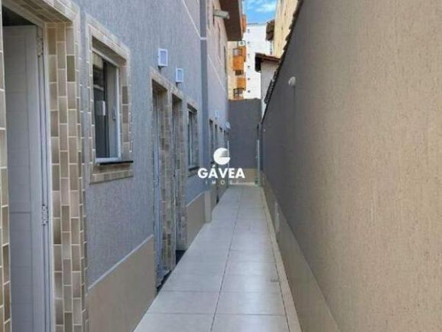 Casa Sobreposta em Condomínio 2 Quartos no bairro Ocian Praia Grande SP