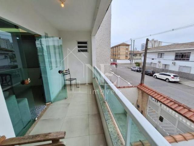 Casa Sobreposta para Venda em Santos, Estuário, 3 dormitórios, 3 suítes, 5 banheiros, 1 vaga