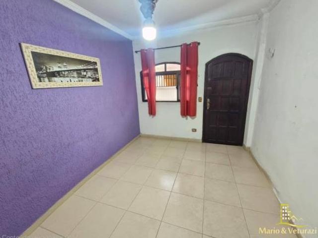 Casa sobreposta térrea com 2 dormitórios à venda, 53 m² por R$ 240.000,00 Vila Santo Antônio Gua