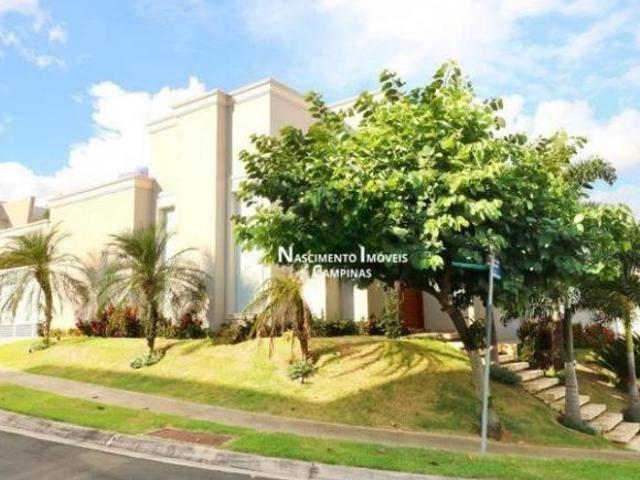 Casa Sofisticada com 3 Suítes, 250 m² de Conforto e Estilo por R$ 2.490.000
