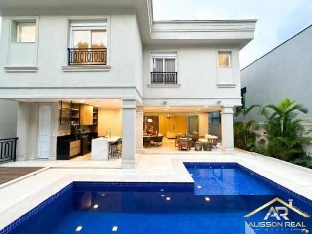 Casa Sofisticada| 4 suítes | 7 Banheiros | 442m² | Alphaville Vila Solaia