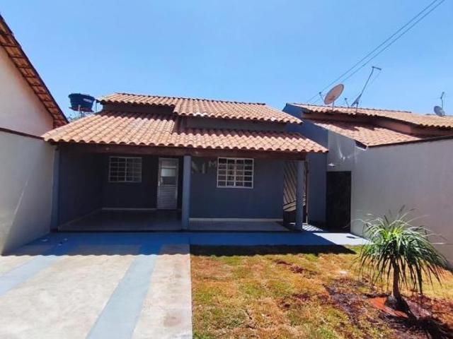 Casa Sozinha no Lote em Goianira | 240m²