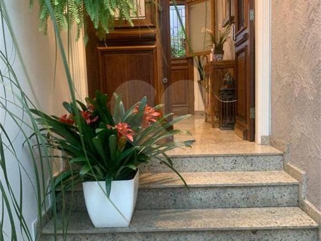 Casa Tucuruvi