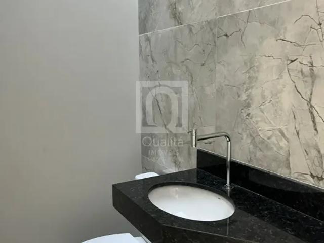 Casa térrea à venda no Condomínio Renaissence, Zona leste de Sorocaba 3 suítes, piscina e área gou