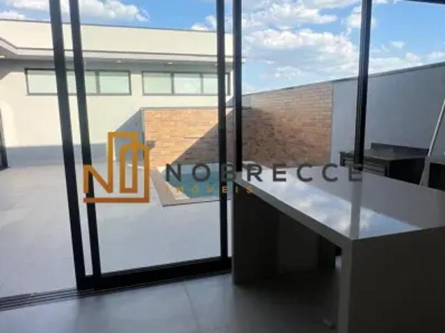 Casa térrea à venda no Jardim Residencial Maria Cândida Indaiatuba/SP