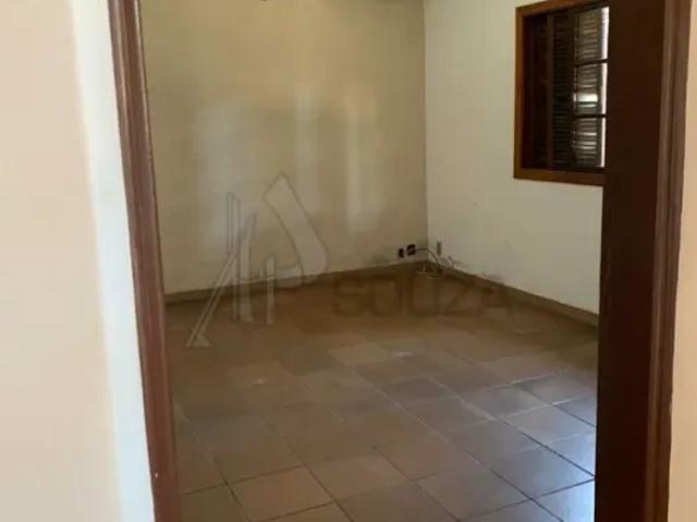 Casa Térrea a Venda, 2 Quartos 2 banheiros 4 Vagas Tremembé Terreno Grande