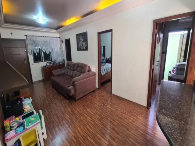 Casa à Venda com 3 Quartos na Vila Olímpia