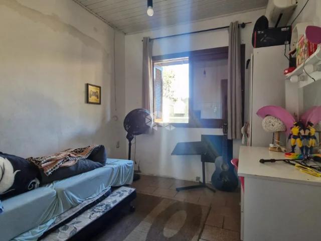 Casa térrea á venda com 3 quartos 4 vagas no bairro Santa Isabel, Viamão