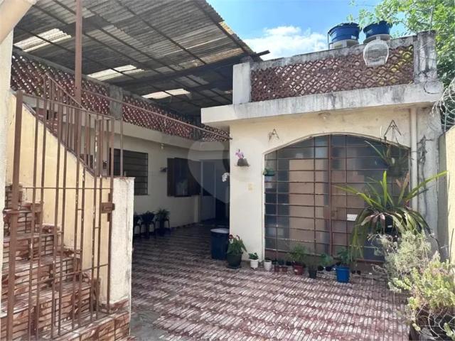 Casa térrea com 4 quartos à venda em Vila vitório mazzei SP