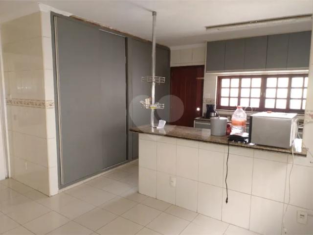 Casa térrea com 5 quartos à venda em Jardim franca SP