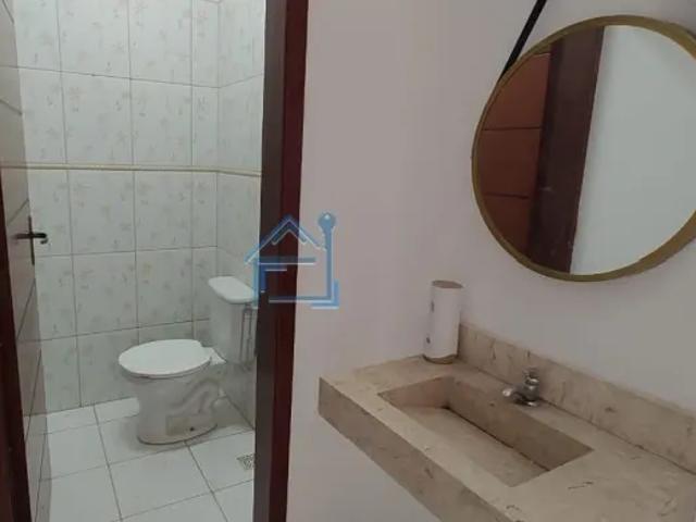 Casa térrea com três suítes no Condomínio Golden Park Sigma