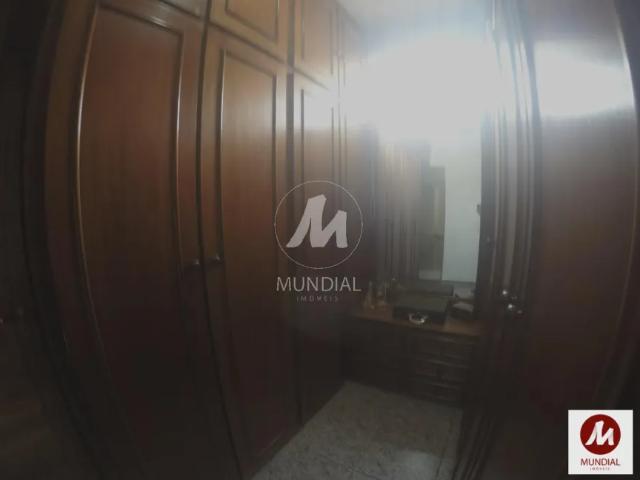 Casa térrea na rua 3 dormitórios