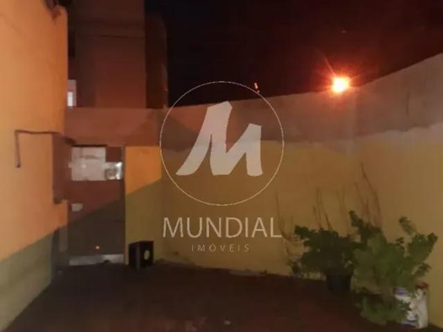 Casa térrea na rua 3 dormitórios, cozinha planejada
