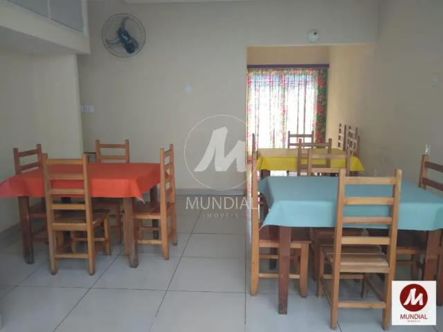 Casa térrea na rua 3 dormitórios/suite, cozinha planejada