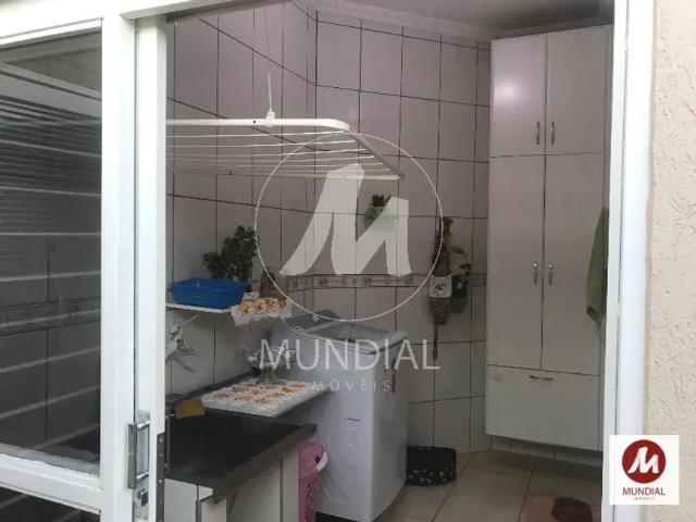 Casa térrea na rua 3 dormitórios/suite, cozinha planejada