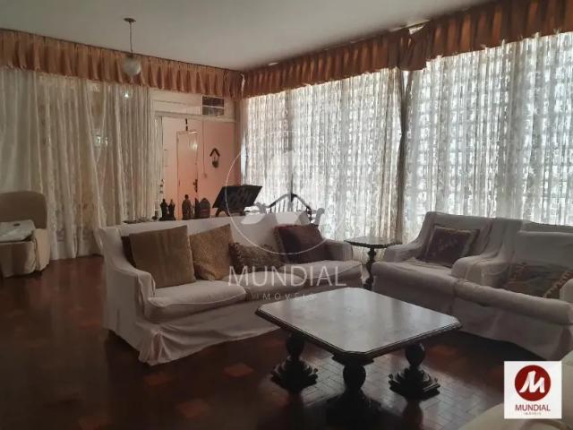 Casa térrea na rua 3 dormitórios/suite, cozinha planejada