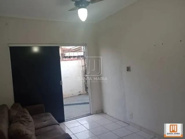 Casa térrea na rua 2 dormitórios