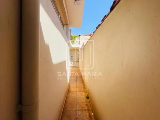 Casa térrea na rua 2 dormitórios, cozinha planejada