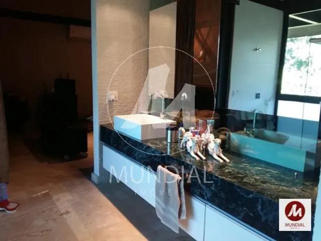 Casa térrea na rua 2 dormitórios/suite, cozinha planejada