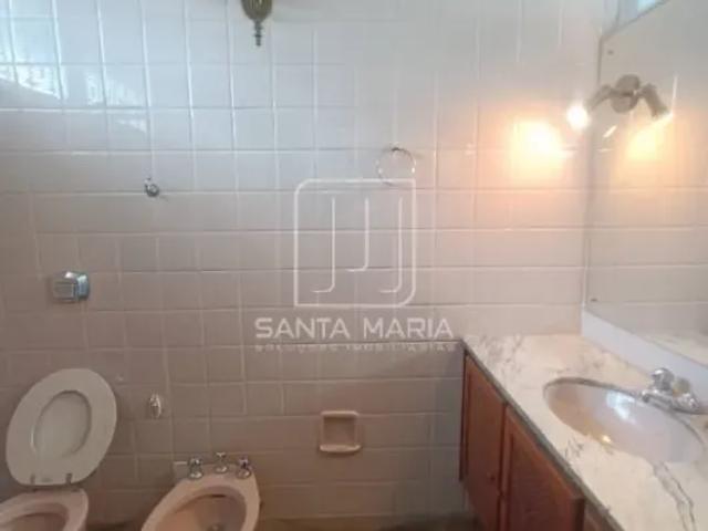 Casa térrea na rua 4 dormitórios