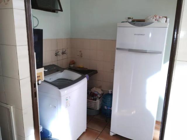 Casa térrea no bairro jardim refugio