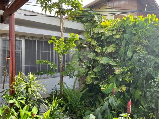 Casa Térrea para alugar com 3 quartos, sendo 1 suíte, em Jardim Aeroporto, São Paulo, SP