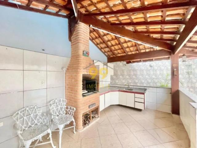 Casa Térrea para locação 350m² 4 dormitórios 4 vagas