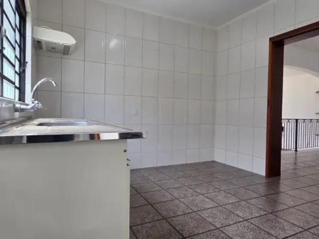 Casa térrea para venda tem 182 m² com 3 quartos em Nova Vinhedo SP