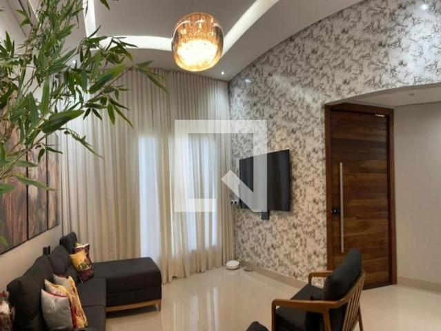 Casa, Taguatinga, 3 Quartos, 230 m2 Brasília