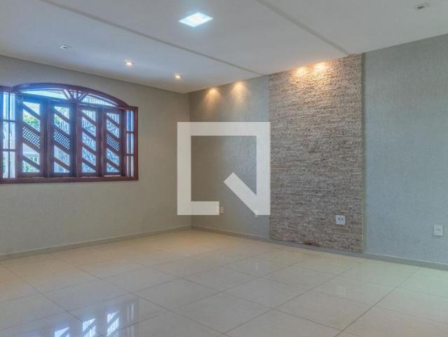 Casa, Taguatinga, 7 Quartos, 580 m2 Brasília