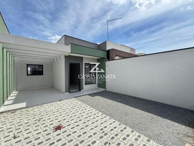 Casa Térrea com espaço externo em São José dos PInhais