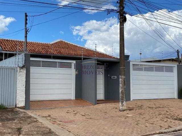 Casa Térrea com piscina
