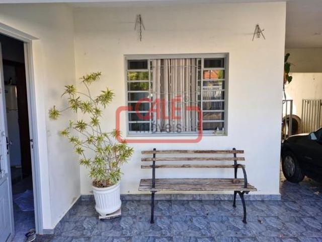 Casa Térrea à Venda em Indaiatuba no Pq. São Lourenço 300m² de Terreno ao Lado do Parque das Fruta