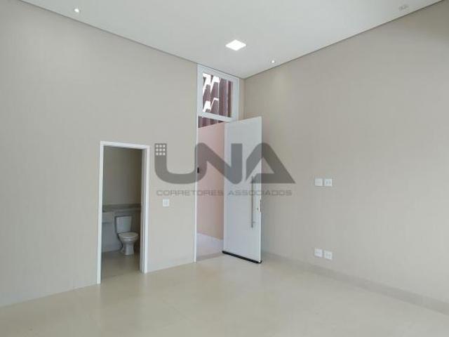 Casa Térrea em Condomínio