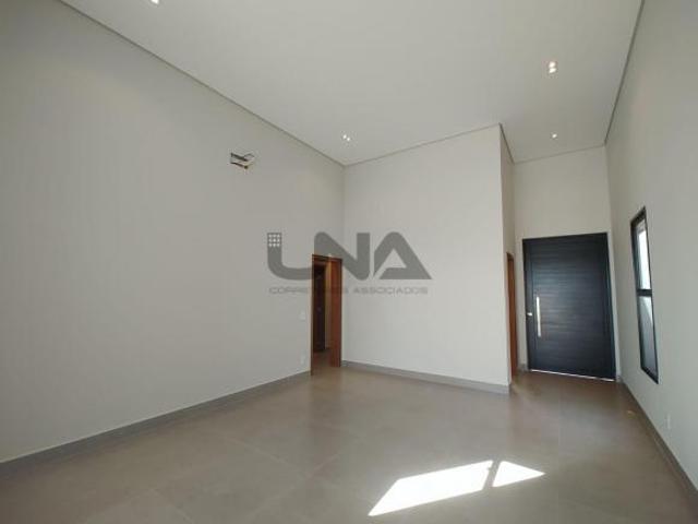 Casa Térrea em Condomínio