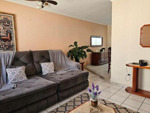 Casa Térra à Venda 03 dorm suíte 03 vagas 186m² no Pq da Represa Jundiaí SP