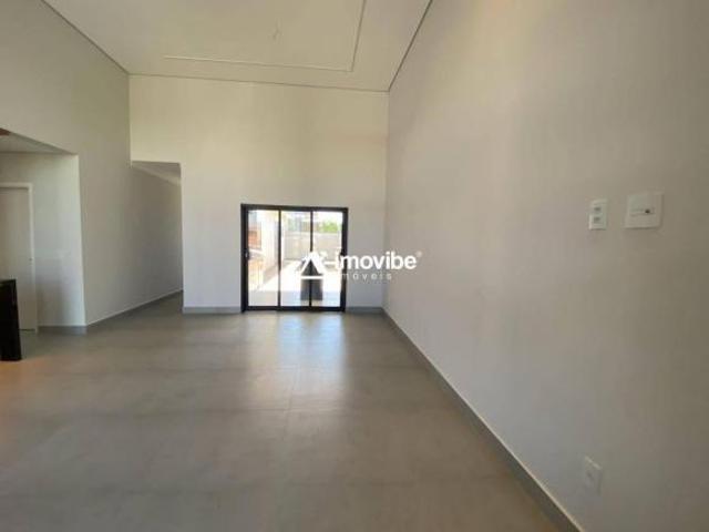 Casa Terra a Venda em Condominio Fechado em Nova Odessa
