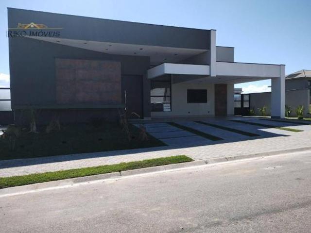 CASA TÉRRA COND. COLINAS DO PARATEHY