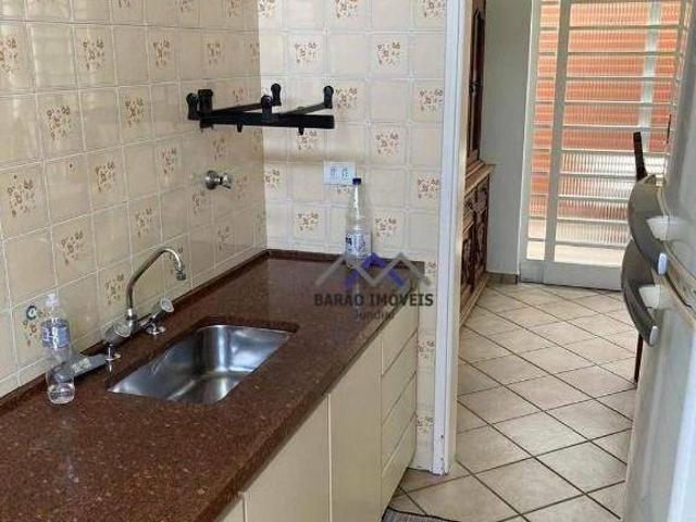 Casa térra estilo colonial à venda com 3 quartos 2 suites e 2 vagas c/ 260 m² terreno/180 m² área