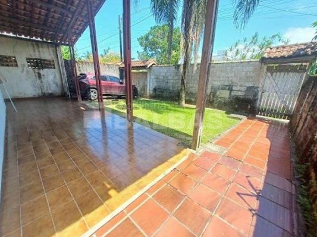 CASA TÉRRA 4 DORMITÓRIOS BERTIOGA