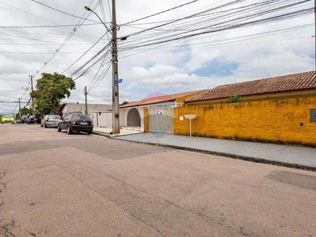 Casa Térre à venda no Campo Comprido