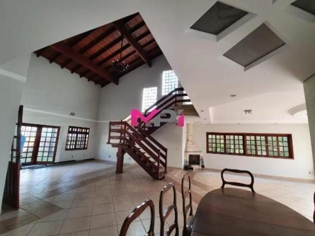 CASA TÉRREA 4 DORMITÓRIOS A VENDA NO CONDOMÍNIO QUARTIER LES RESIDENCE CAXAMBU JUNDIAÍ/SP