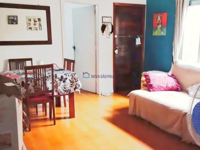 Casa Térrea 4 Dormitórios com 3 Vagas ? Jabaquara SP