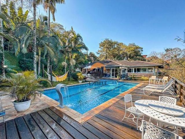 Casa terrea 4 Dormitórios Condominio Chácara dos Lagos Granja Viana – São Paulo