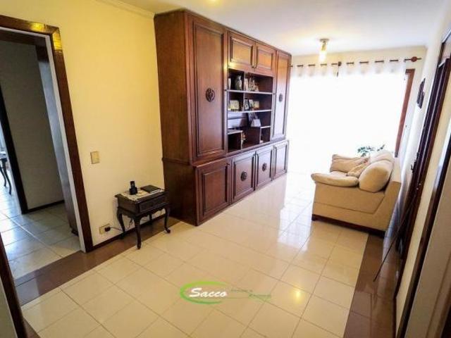 Casa térrea 4 dormitórios Parque Continental