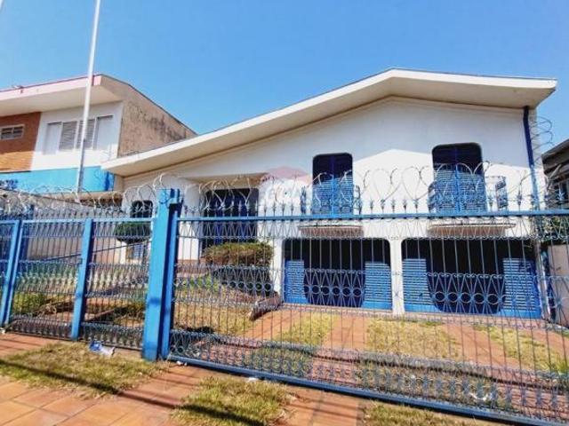 Casa térrea, 4 quartos, 237m² Jardim América