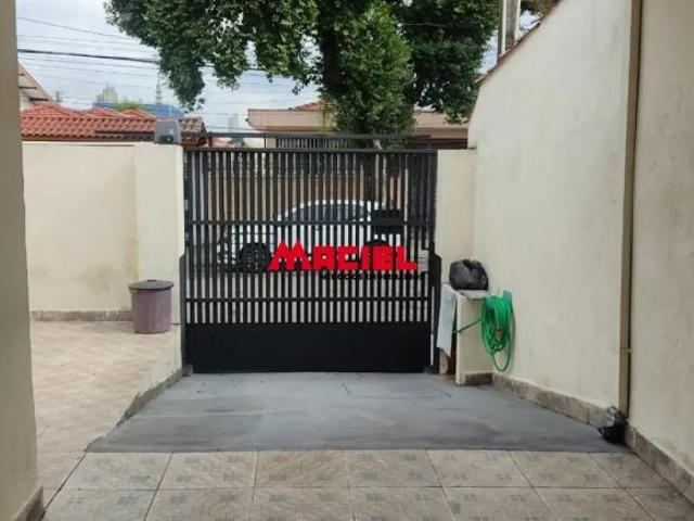 Casa Térrea 4 Quartos com Edícula à venda Oportunidade Monte Castelo