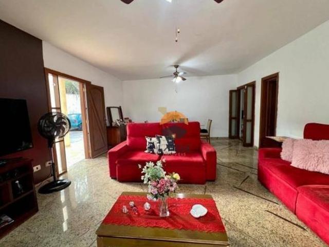 Casa térrea 4 Quartos Condominio Granja Viana II Gleba I Granja Viana SP